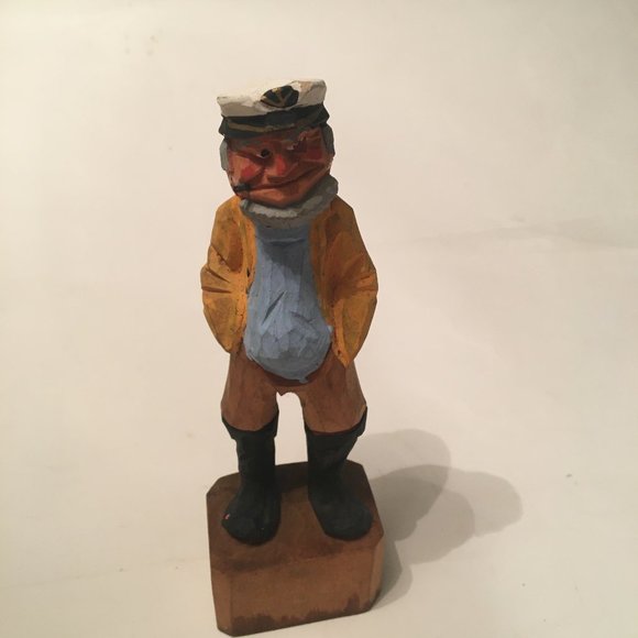 Accents | Sea Captain Wood Carved Statue Vintage | Poshmark